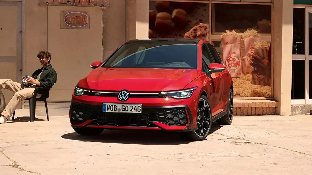 Volkswagen Golf GTI 2,0 l TSI OPF 195 kW (265 PS) 7-Gang DSG, pure ...